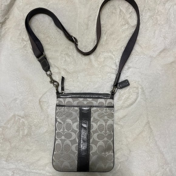 Coach | Bags | Coach Signature Canvas Small Grey Crossbody Swingpack ...